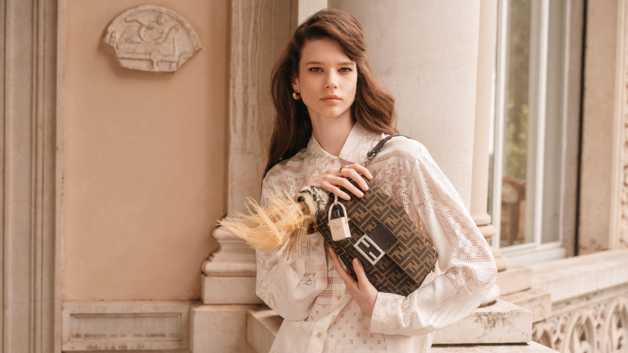FENDI Official Site: Luxury Bags, Ready-To-Wear, Shoes. Explore the ...