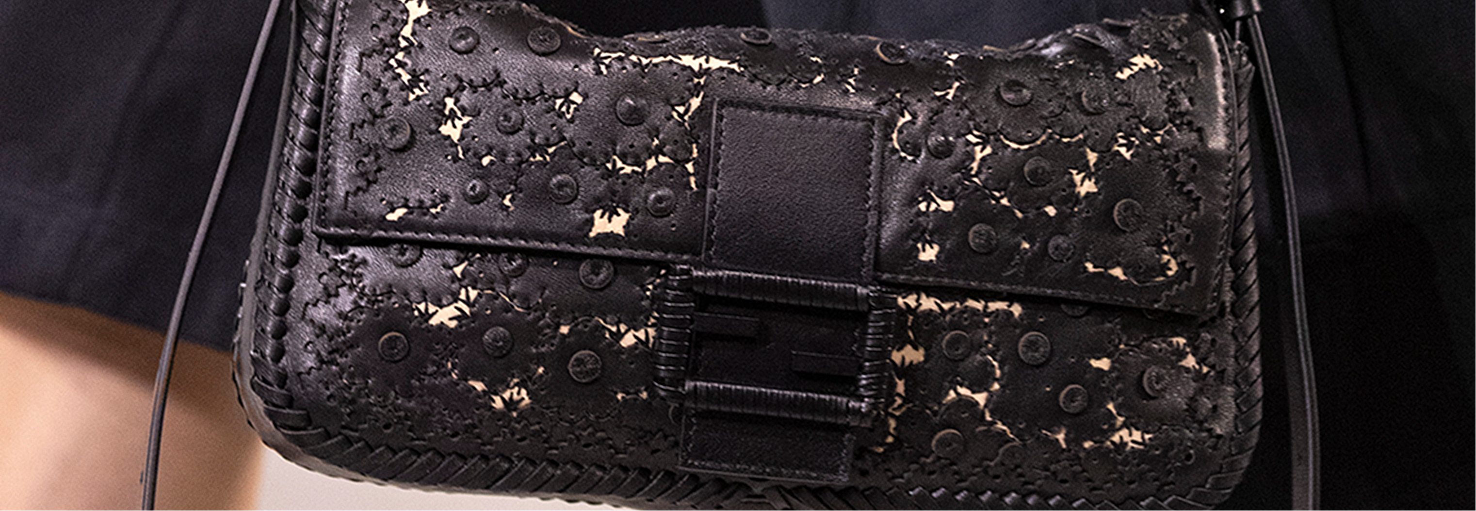 FENDI SG Official Site | Luxury Bags, RTW, Shoes & Accessories