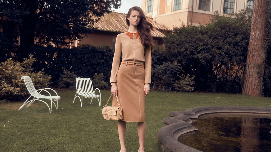 FENDI Official Site: Luxury Bags, Ready-To-Wear, Shoes. Explore the ...