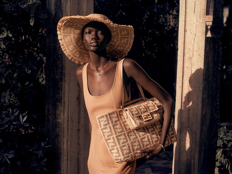 FENDI Official Site: Luxury Bags, Ready-To-Wear, Shoes. Explore the ...