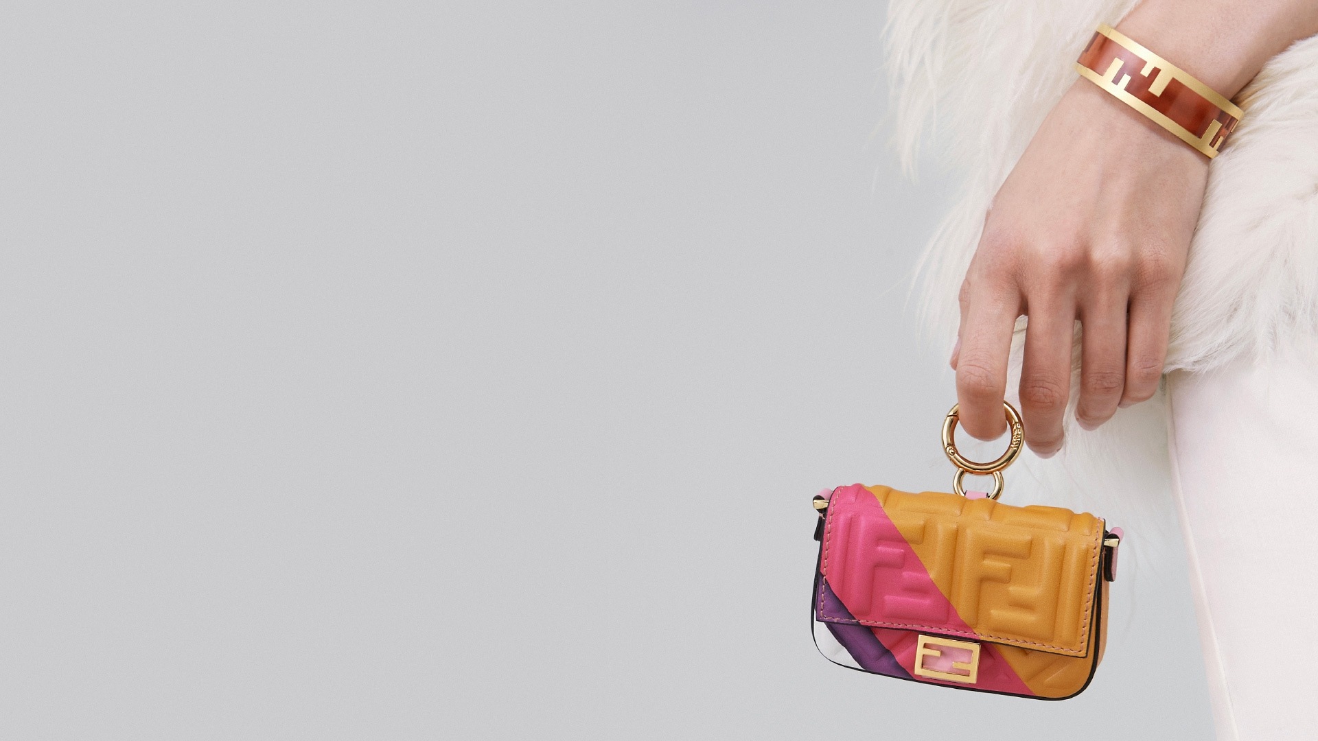 펜디 - 공식 온라인 스토어 | FENDI