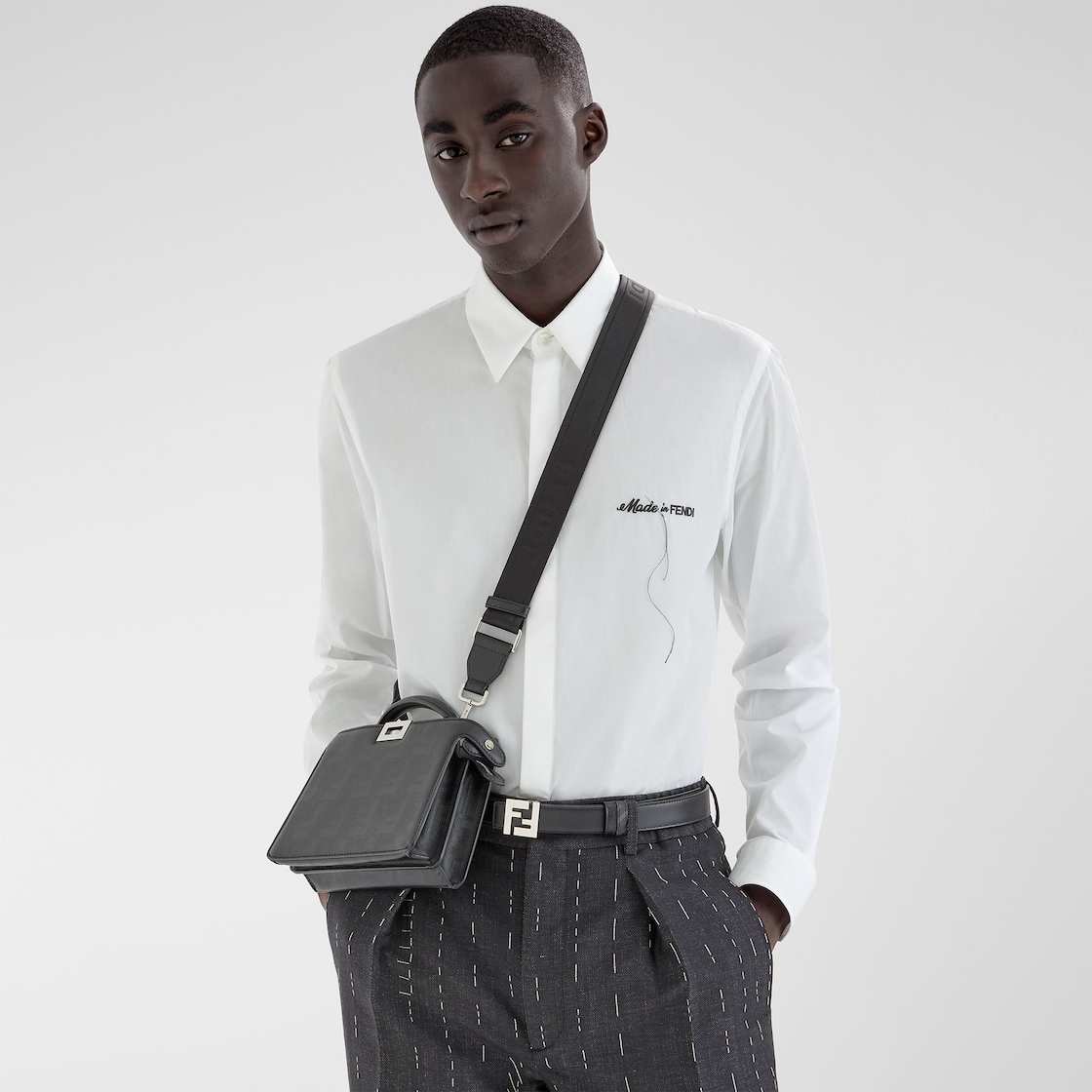 ピーカブー ISeeU エックスクロス レザー ブラック | Fendi ピーカブー ISeeU エックスクロス レザー ブラック | Fendi