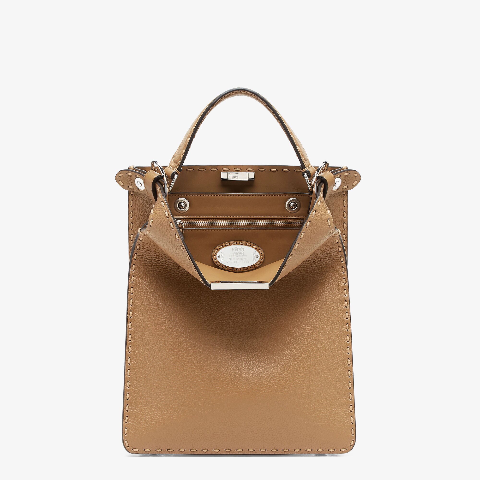 Fendi 受け持っ ピーカブー ISEEU メンズ エックスライトフィット Fendi 受け持っ ピーカブー ISEEU メンズ エックスライトフィット