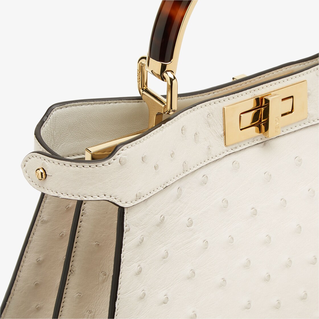 Peekaboo Iseeu Mittelgross - Tasche aus Straußenleder und Leder in Weiß | Fendi
