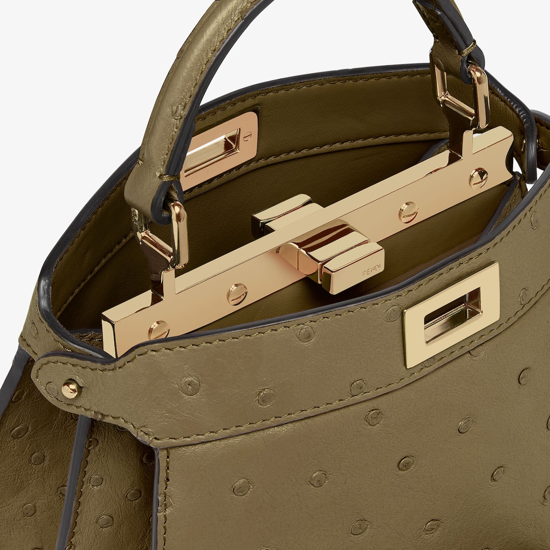 Peekaboo ISeeU Petite - Green ostrich leather bag | Fendi