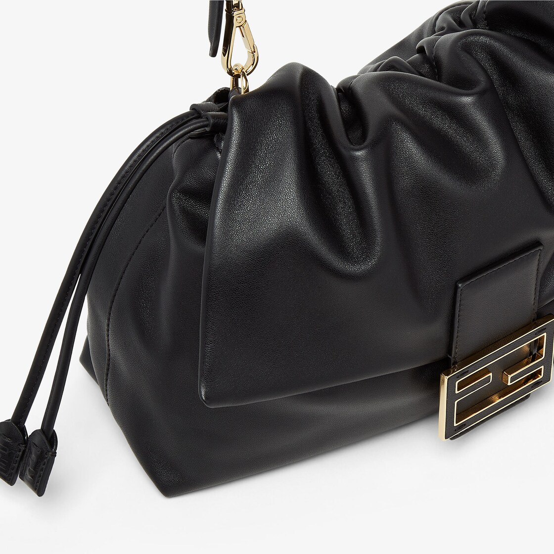 Mamma Baguette大号手袋-黑色纳帕皮革手袋-女士手袋 -FENDI芬迪官网