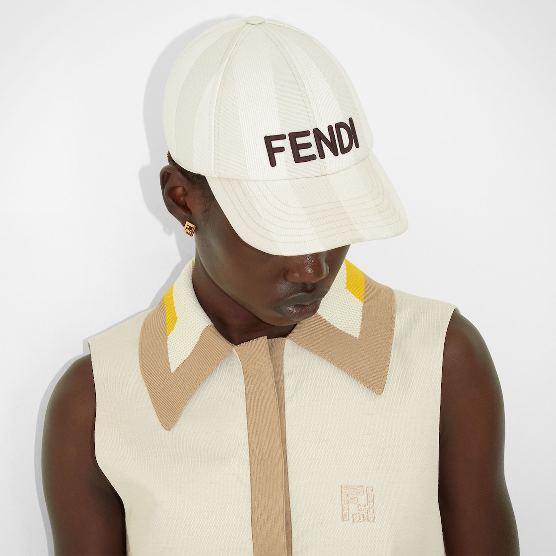 Hats & Gloves | Women | Fendi Hats & Gloves | Women | Fendi